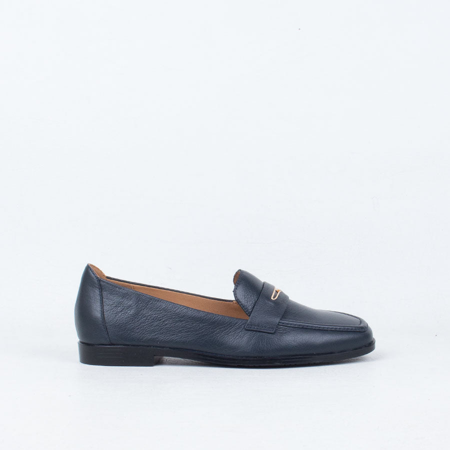Zabrina Loafer | Hush Puppies loafers at Mischief Shoes